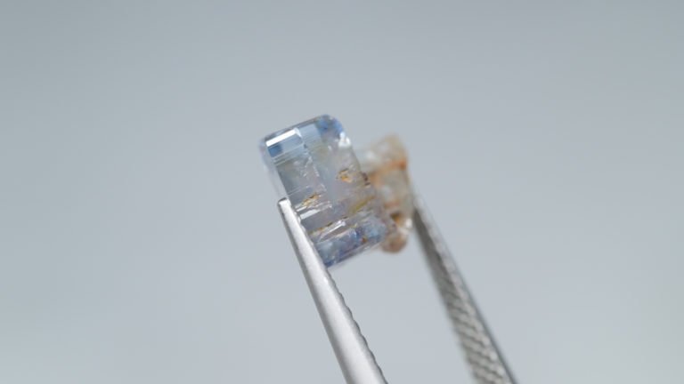 Sapphire Crystal 3.57ct / SriLanka | Houseki Dealer